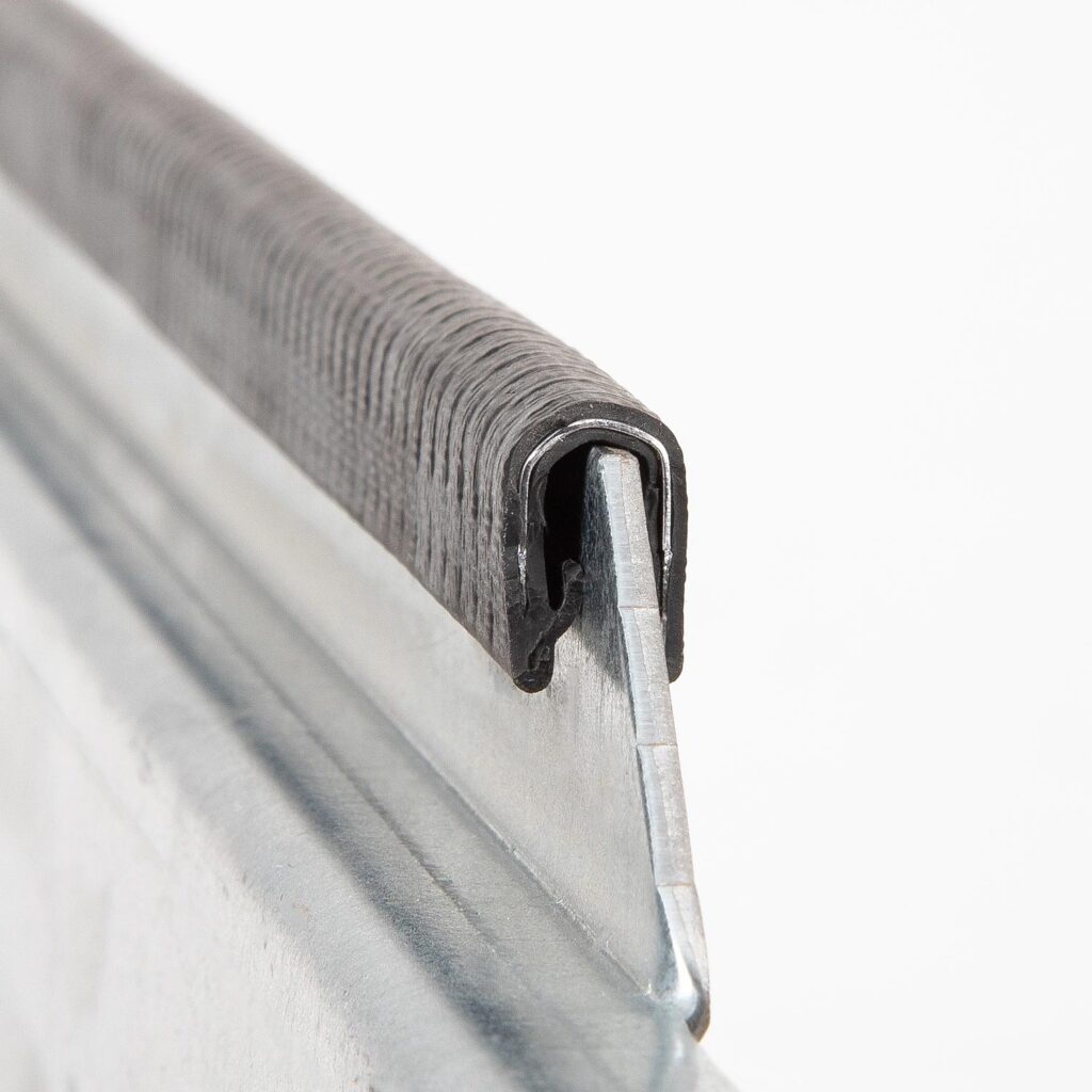 Heavy Duty Reinforced Edging Strip – Ronbar